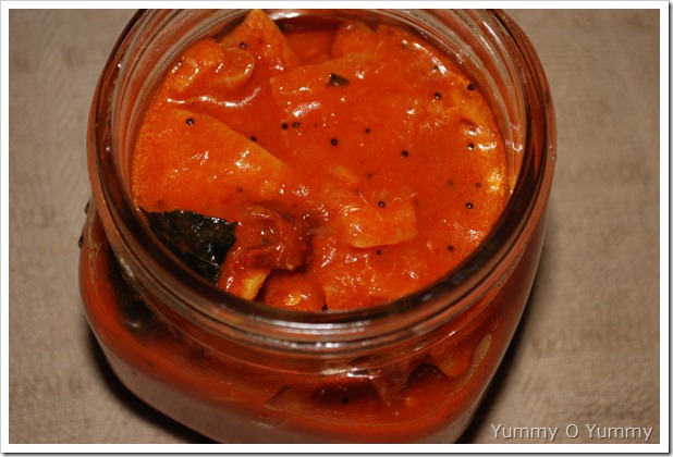 Lemon Pickle/Naranga Achar – Kerala Style | Yummy O Yummy